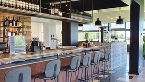 Café da manhã, almoço e jantar
