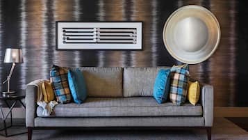 1 quarto, roupas de cama premium, edredons de pluma, cofres nos quartos