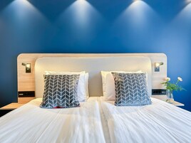 Good Morning Double Room Plus | Secretária, cortinas/cortinados opacos, Wi-fi grátis 