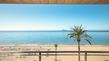 The Innside Premium Room Front Sea View | Vista do quarto