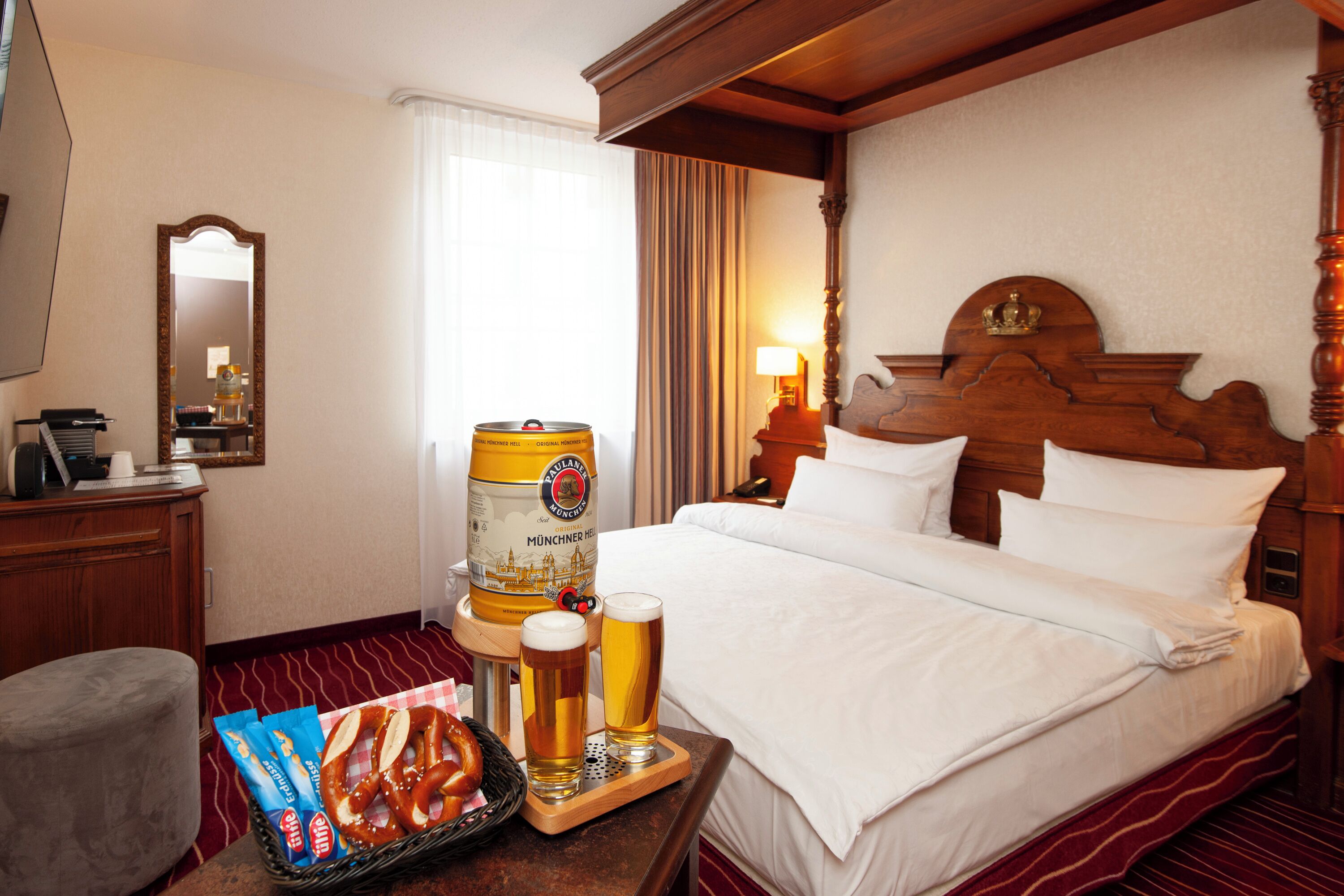 KING's HOTEL First Class Reviews, Deals & Photos 2023 - Expedia