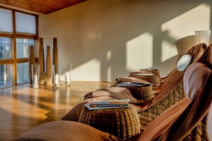 Tratamentos corporais, aromaterapia, massagens de pedras quentes 