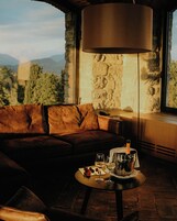 Suite Executiva (Castello) | Roupa de alta qualidade, edredões de penas, minibar, cofre no quarto