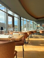 Jantares servidos, cozinha internacional 