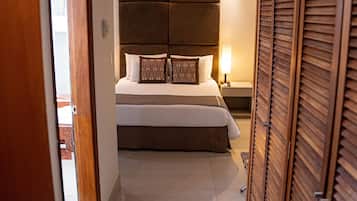 Suíte Superior Executiva Stream | 1 quarto, minibar, secretária, quartos insonorizados