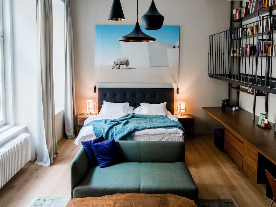 Suite Large | Roupa de alta qualidade, minibar, cofre no quarto