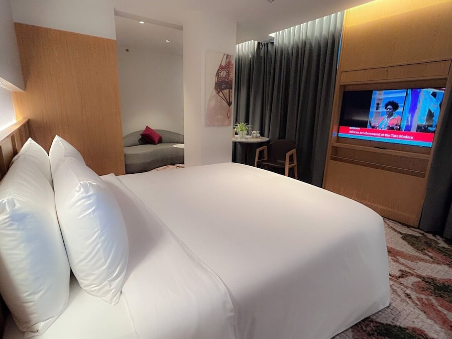 Merdeka Premier | Edredons de pluma, camas com colchões pillow-top, frigobar