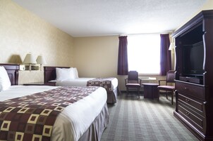 Escrivaninha, ferros/tábuas de passar roupa, Wi-Fi de cortesia