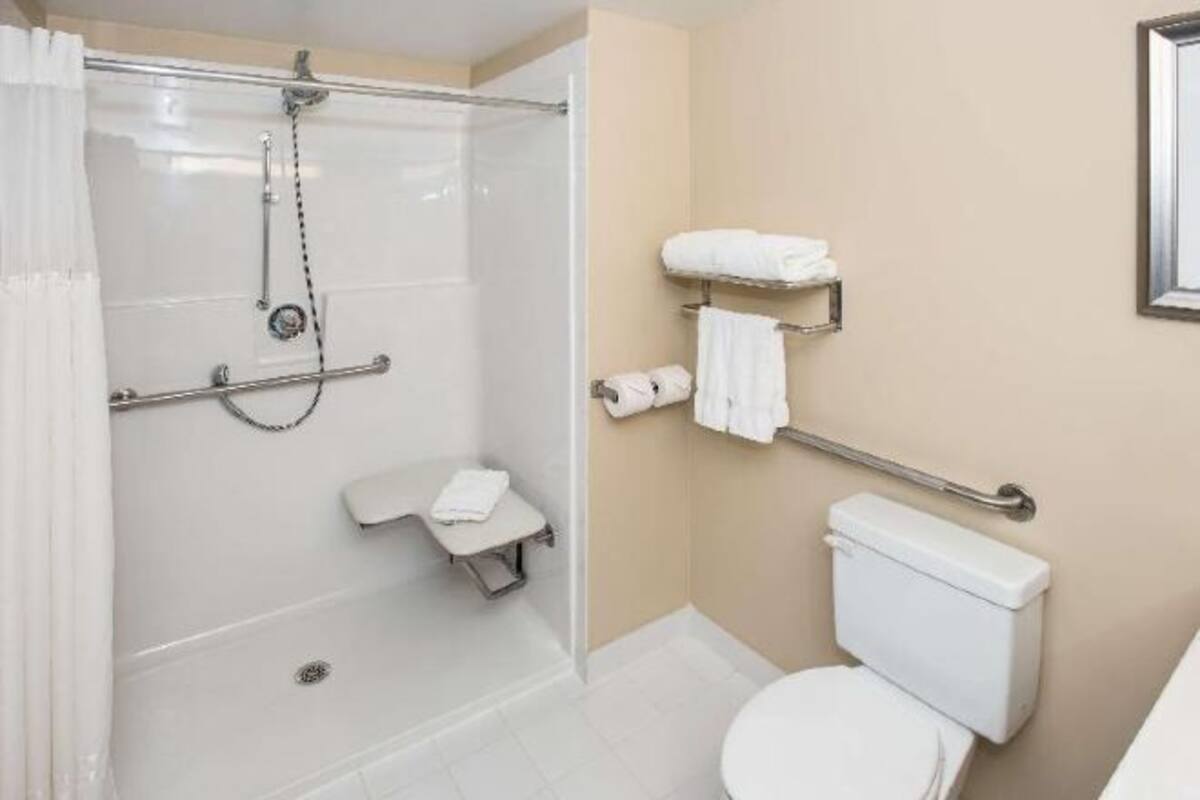 Banheiro | Chuveiro/banheira combinados, banheira de imersão