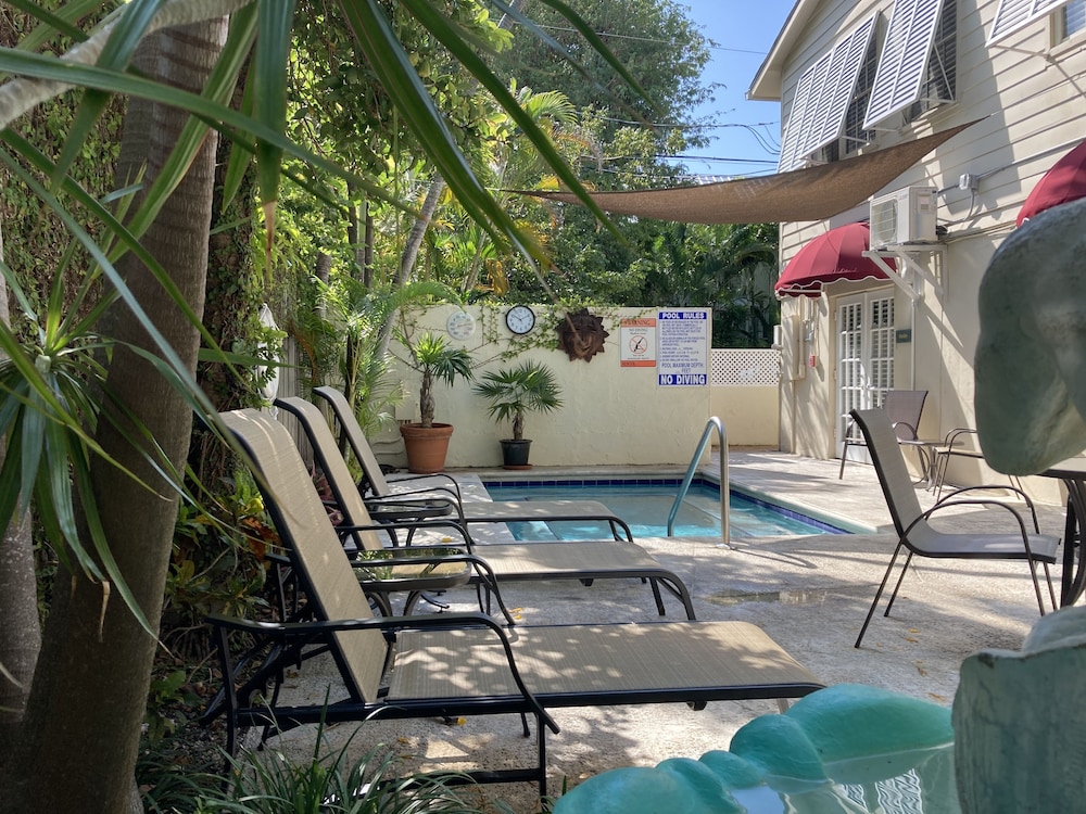 Authors Of Key West Guest House - Key West, FL