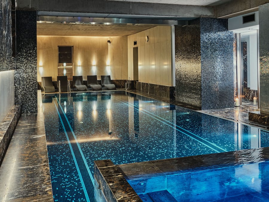 Piscina interior