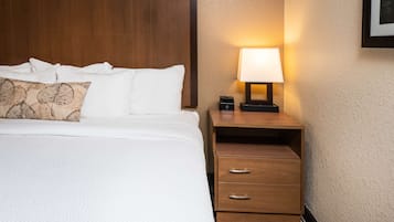 Suite, 1 cama king-size e sofá-cama, varanda, vista para o rio (with Sofabed) | 1 quarto, roupa de alta qualidade, camas de colchão pillowtop