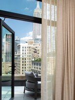 Empire State King Terrace  | Vista da sacada