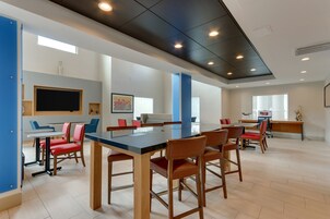 Pequeno-almoço tipo buffet diário incluído 