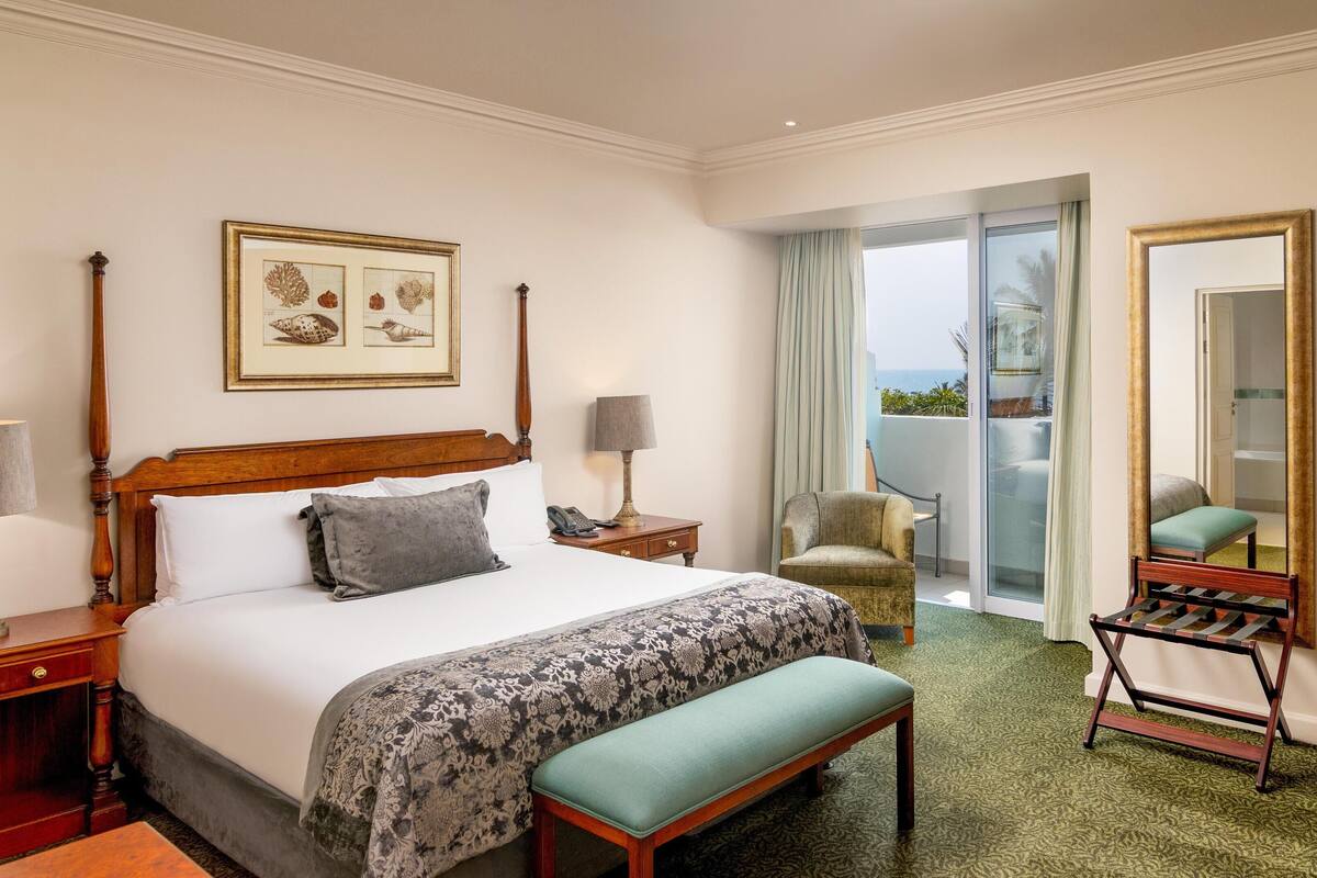 Suite, 1 quarto, não fumadores, vista para o oceano | Roupa de alta qualidade, camas de colchão Tempur-Pedic, minibar 
