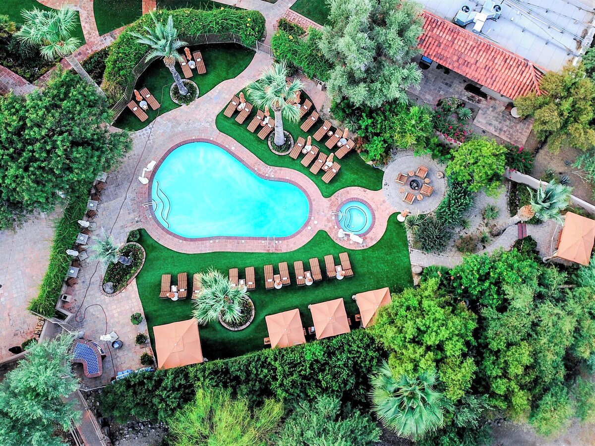 Hermosa Inn Reviews, Deals & Photos 2026 - Expedia