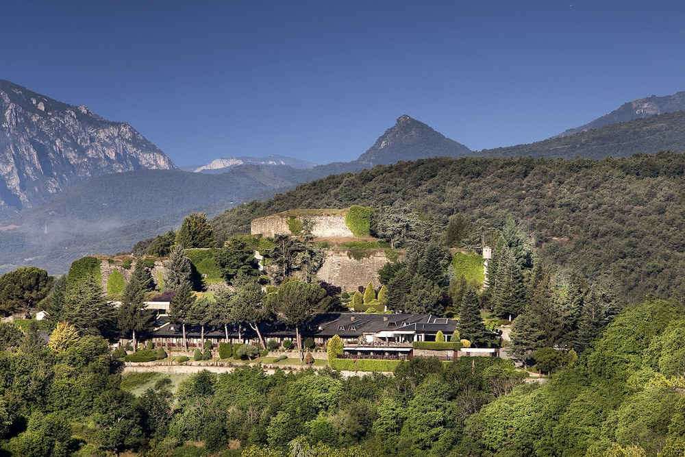Hotel & Spa El Castell De Ciutat - La Seu d'Urgell
