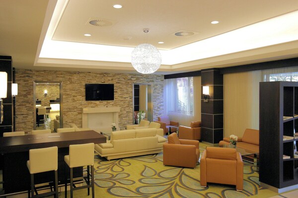 Courtyard By Marriott Düsseldorf Seestern - Düsseldorf