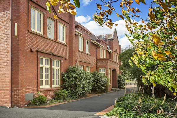 Quest Trinity House - Hobart