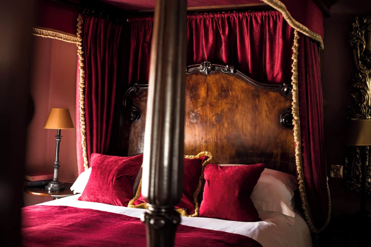 Quarto casal superluxo | Roupas de cama de algodão egípcio, roupas de cama premium, frigobar