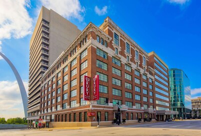 St. Louis Hotels from $60 - Hotel Deals | Travelocity