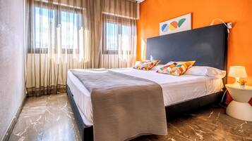 1 quarto, cofres nos quartos, Wi-Fi de cortesia, roupa de cama