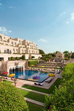 The Oberoi Amarvilas, Agra Reviews, Deals & Photos 2023 - Expedia