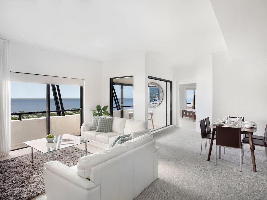 Televisor de 32 polegadas com canais por cabo