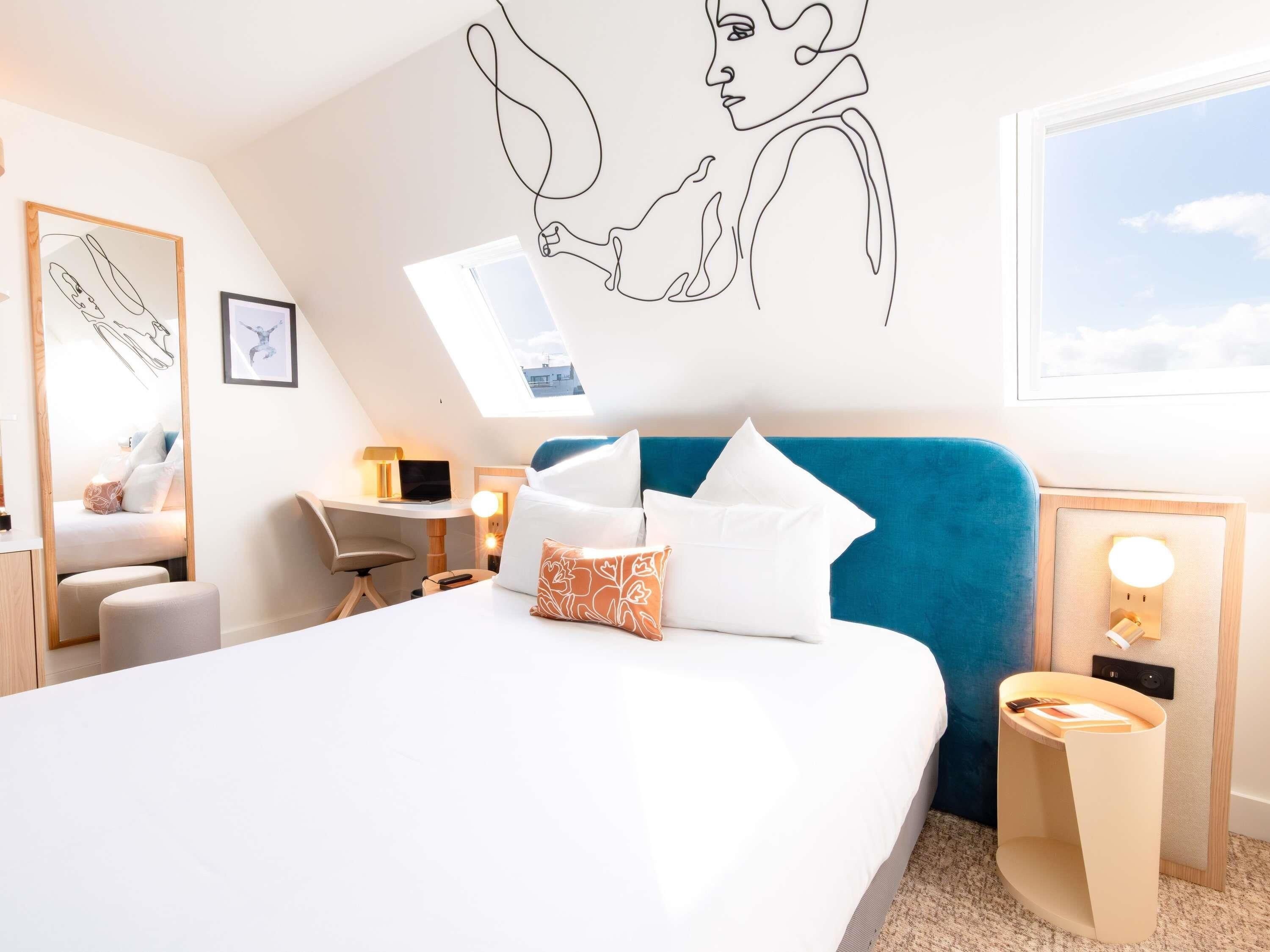 Quarto Clássico, 1 cama de casal (Renovated) | Roupa de alta qualidade, cofre no quarto, secretária 