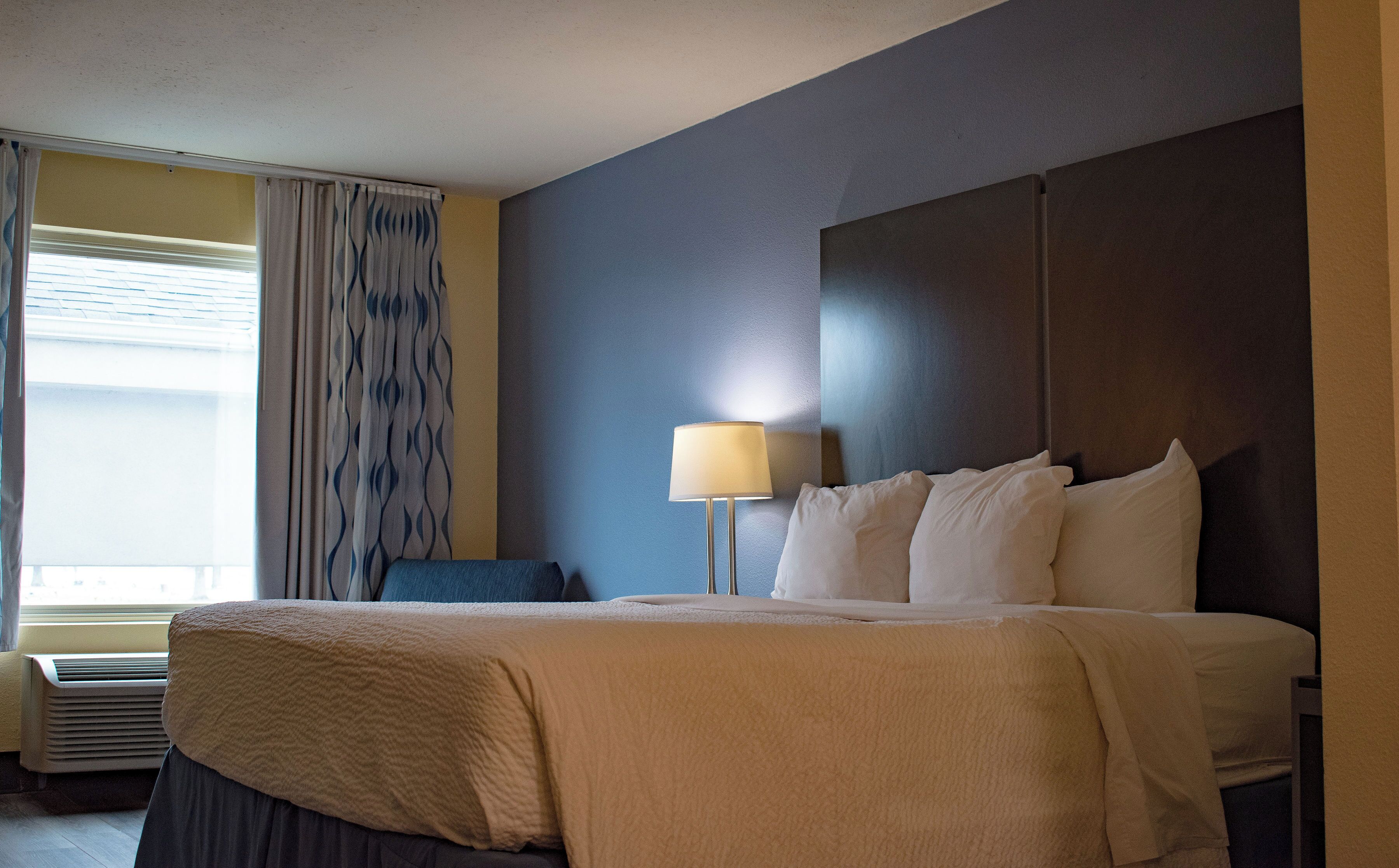 Secretária, Wi-fi grátis, roupa de cama fornecida, despertadores 