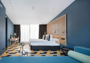 Suite | 1 quarto, minibar, cofre no quarto, com decoração personalizada