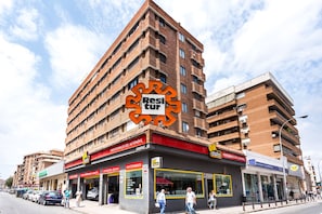 Fachada da propriedade
