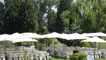 Espaço exterior para casamentos