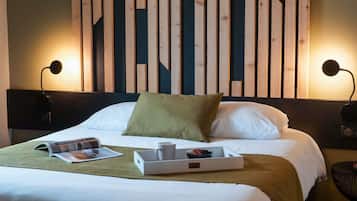 Quarto standard, 1 cama de casal | Escrivaninha, quartos à prova de som, Wi-Fi de cortesia