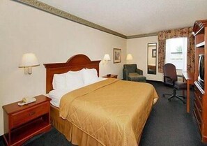 Quarto standard, 1 cama King, para não fumantes | Escrivaninha, ferros/tábuas de passar roupa, Wi-Fi de cortesia