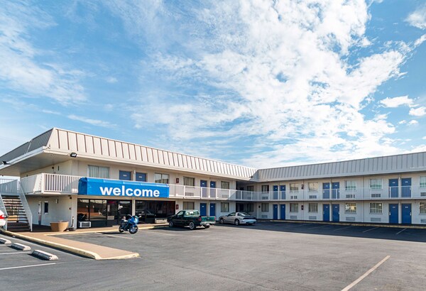 Motel 6 San Antonio, Tx - I-10 West - San Antonio, TX