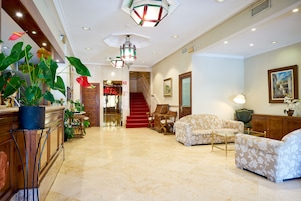 Entrada (vista interior)