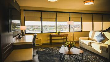 Secretária, secretária adequada para computadores portáteis