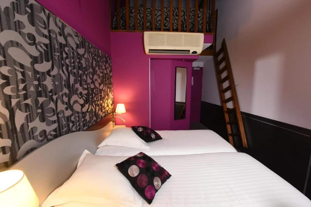 Suíte, para não fumantes | Roupas de cama premium, escrivaninha, quartos à prova de som