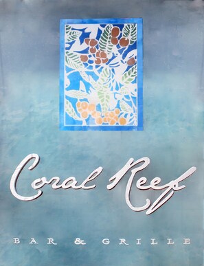 Bar à beira da piscina