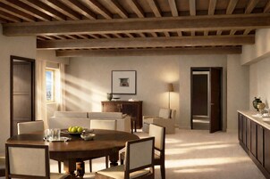 Suite, 2 quartos, terraço | Kitchenette privada | Uma cafeteira/bule, uma chaleira elétrica 