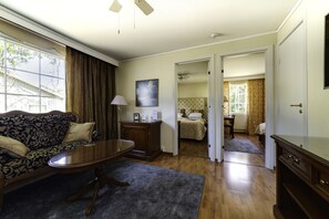 1 quarto, secretária, Wi-fi grátis, roupa de cama fornecida 