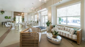 Entrada (vista interior)