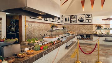 Pequeno-almoço tipo buffet diário incluído
