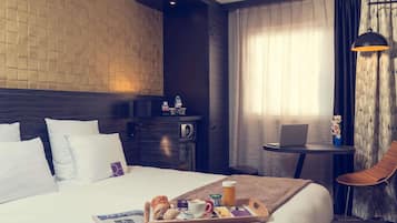 Quarto Superior, 1 cama de casal | 1 quarto, roupa de alta qualidade, cofre no quarto, secretária