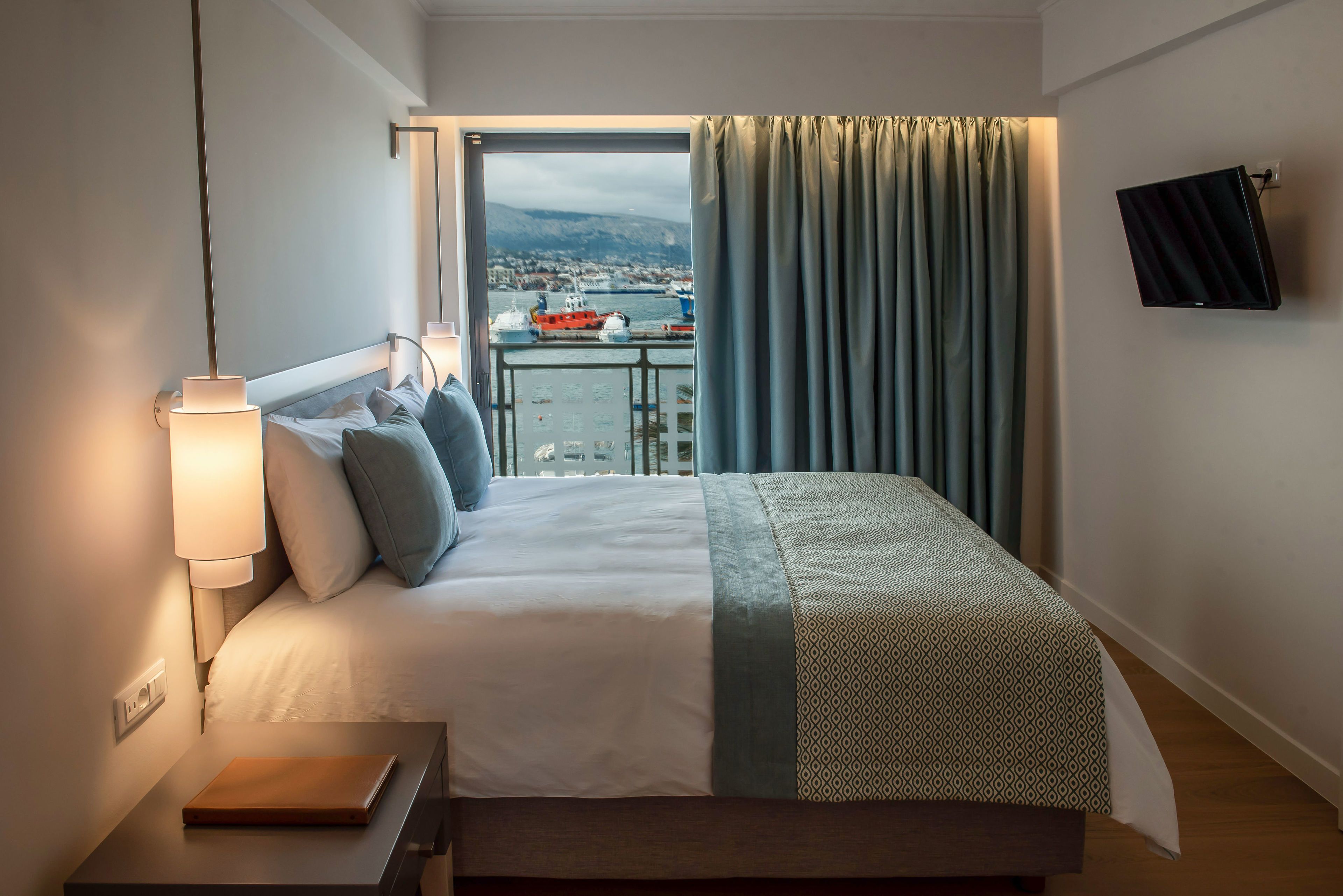 Suite Executiva | Vista para a água