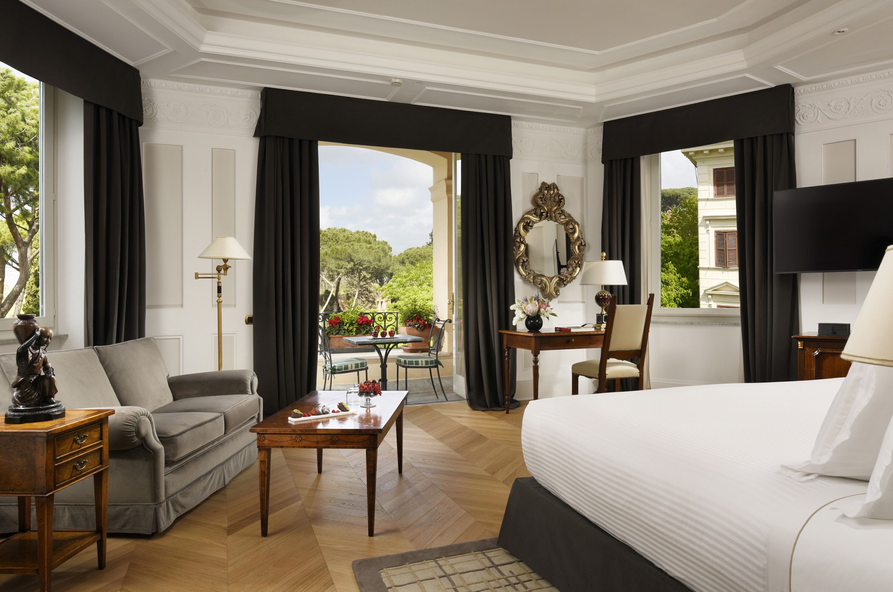 Hotel Splendide Royal - The Leading Hotels of the World in Rome: Find ...