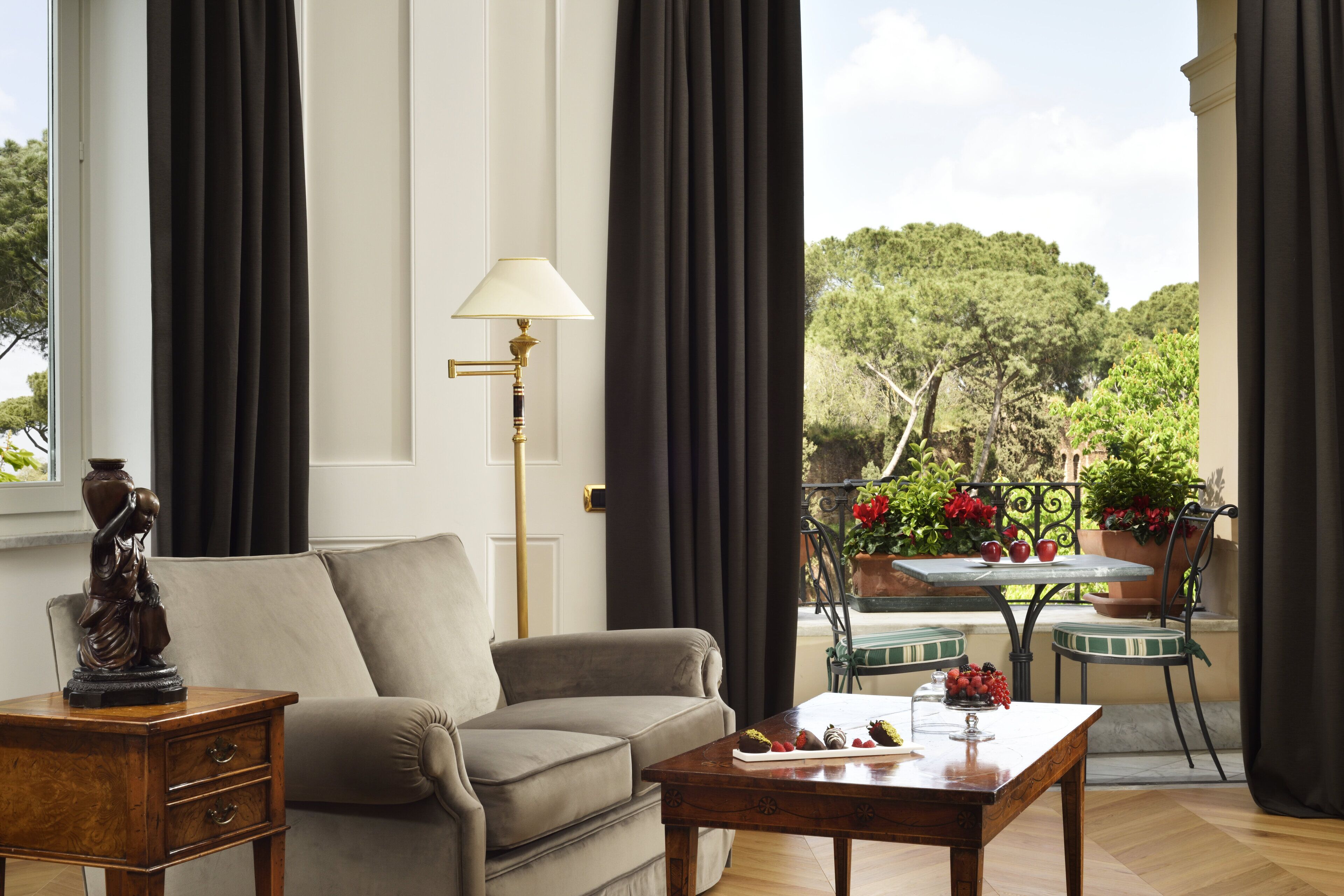 Hotel Splendide Royal - The Leading Hotels of the World in Rome: Find ...