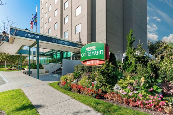 Courtyard By Marriott New York Jfk Airport - Long Beach, NY