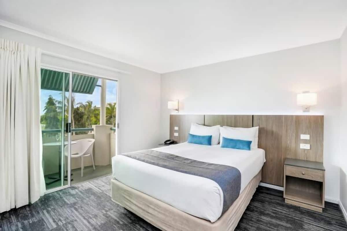 1 quarto, minibar, cofre no quarto, secretária 